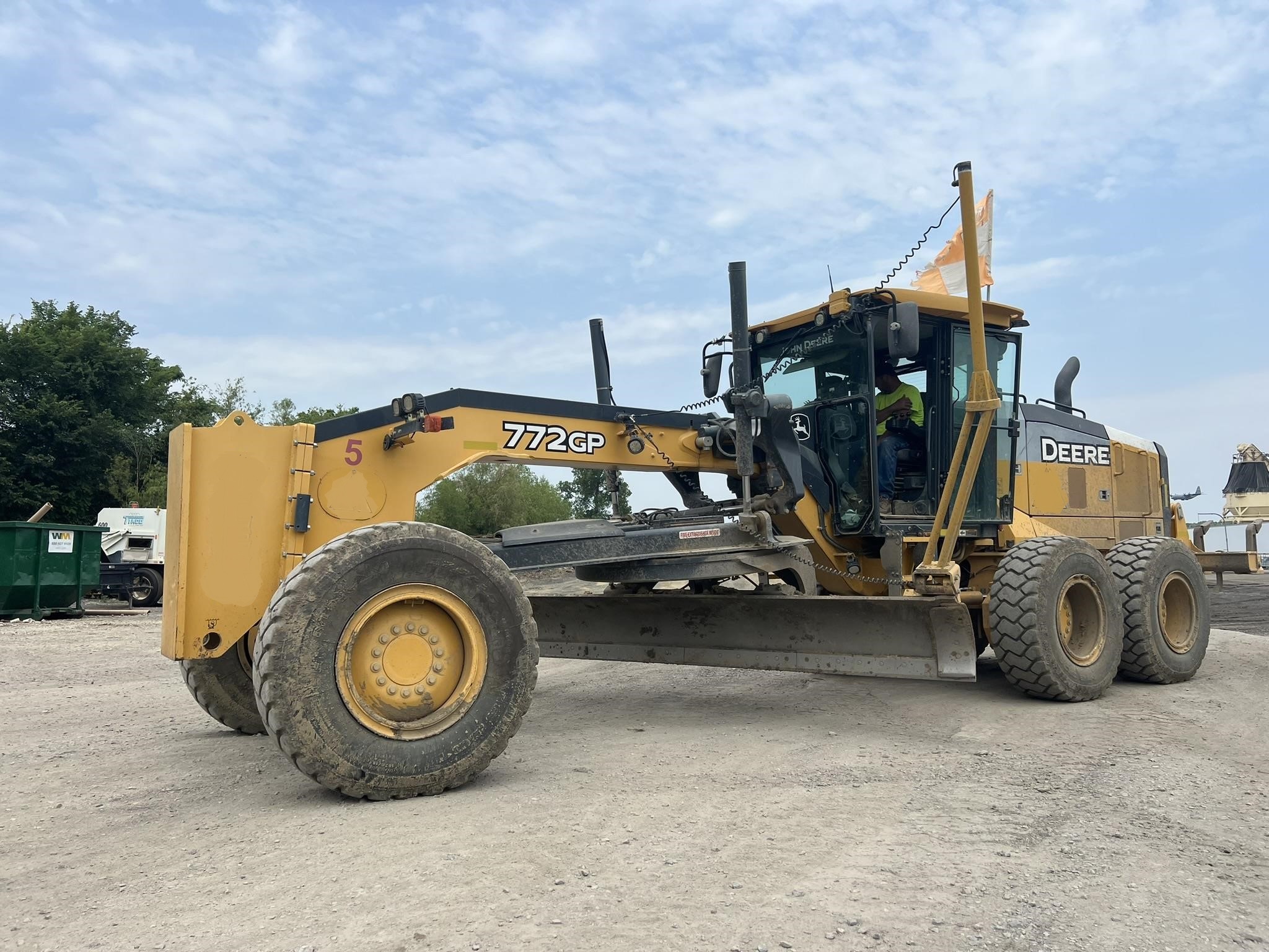 Used Motor Grader Buying Guide: How to Choose the Right One
