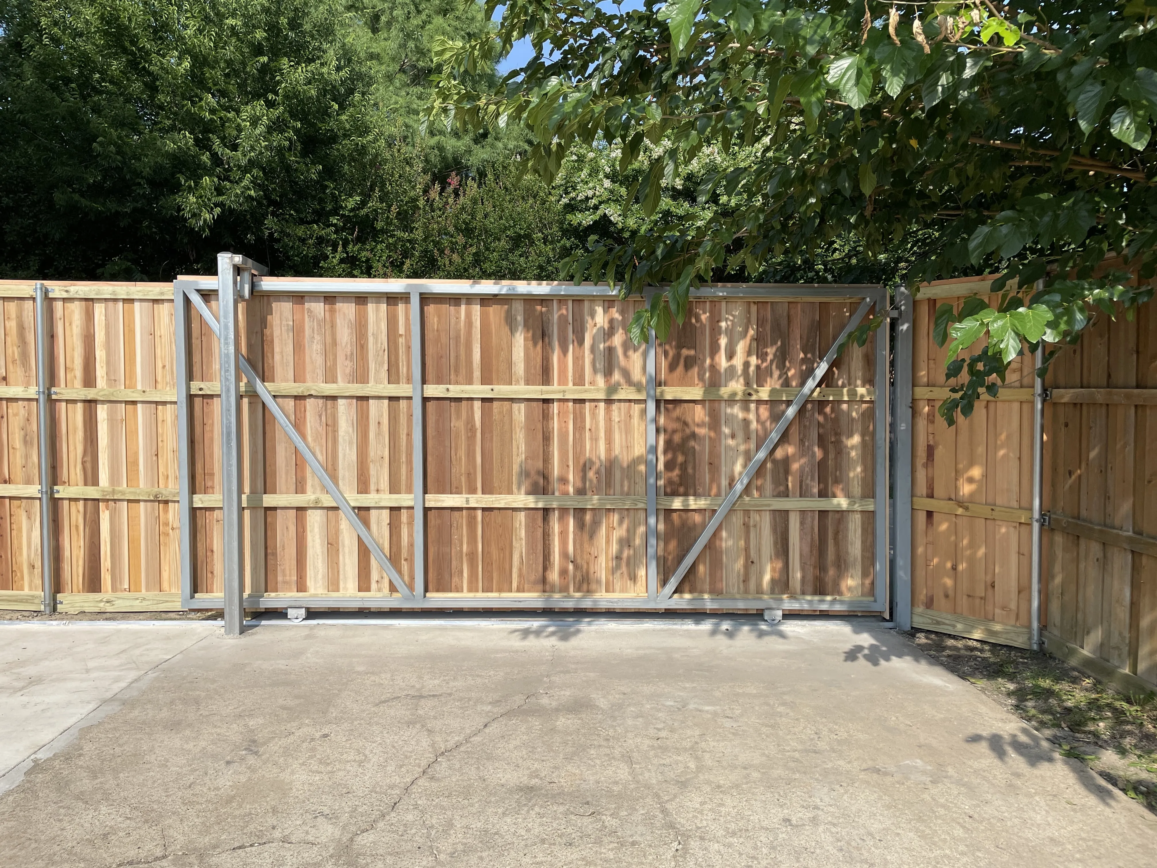 Sliding Gate Company in Highland Village, Texas