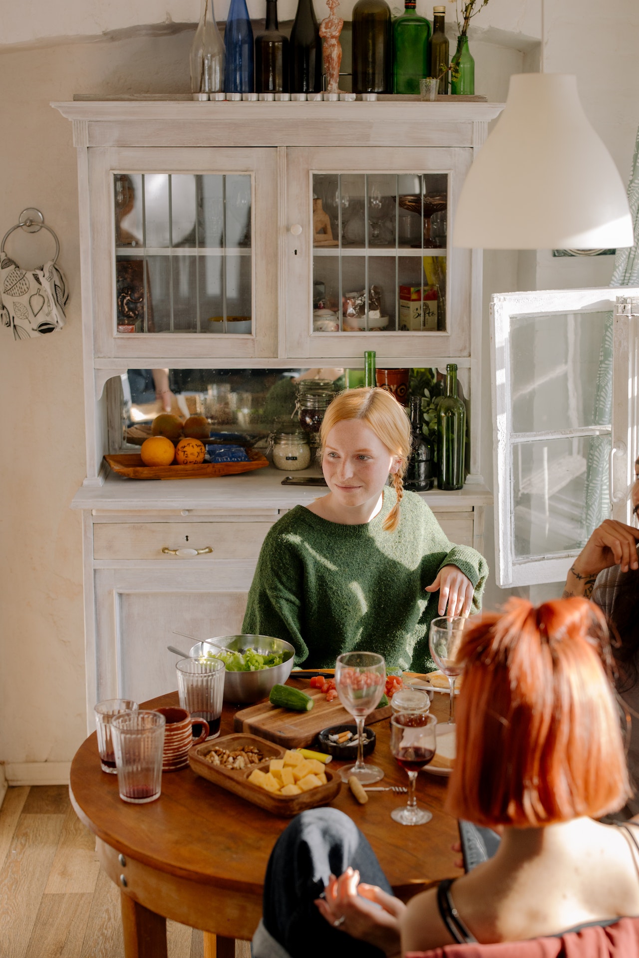 How To Host In A Small Space Partytrick Blog