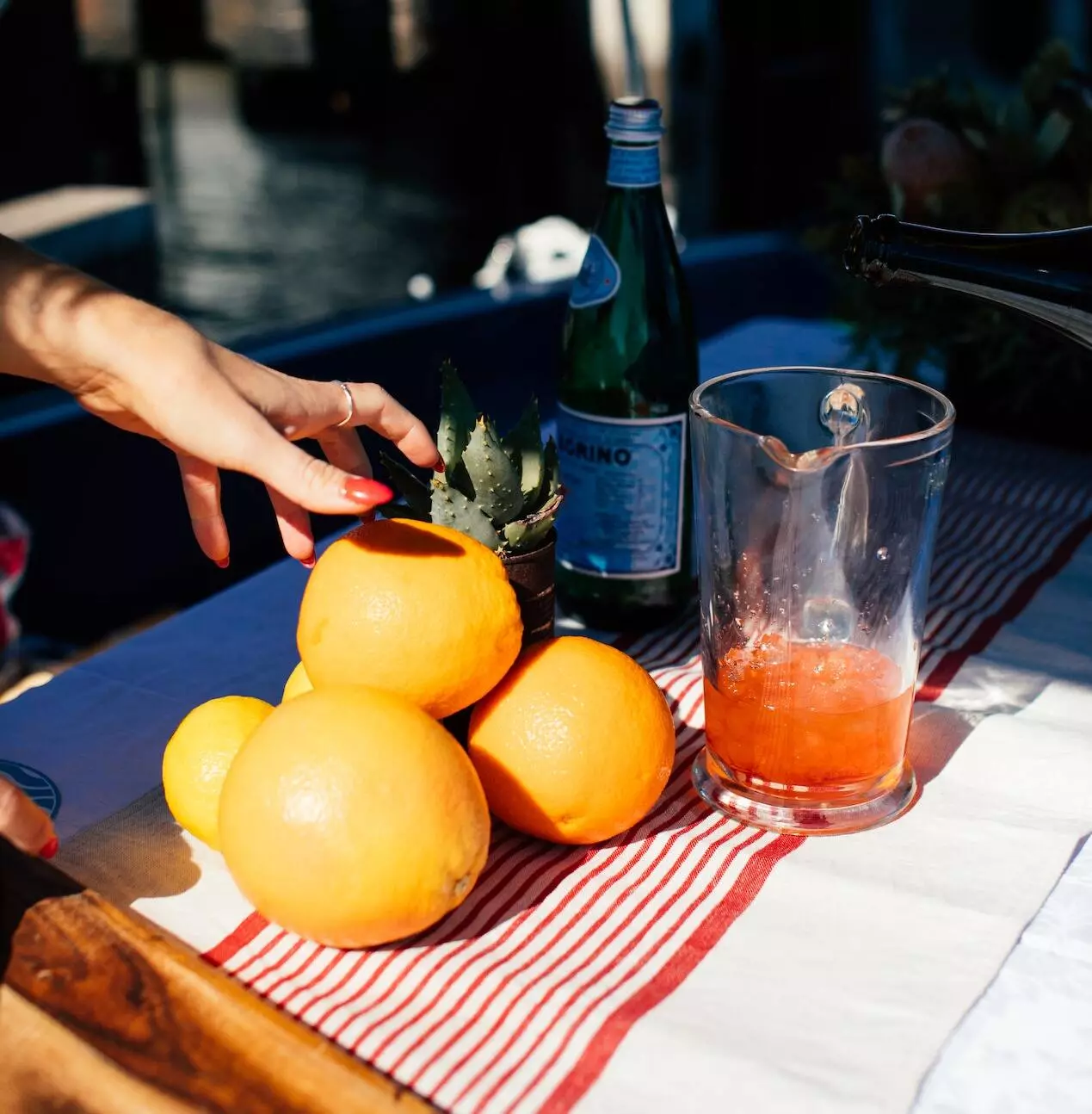 Our Top Tips for Your Best Spritz Bar Summer • Partytrick Blog