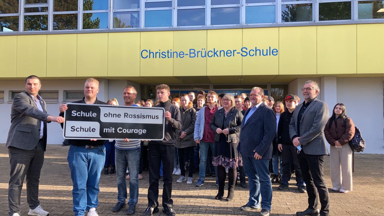 CBS bekommt Auszeichnung "Schule ohne Rassismus - Schule mit Courage ...