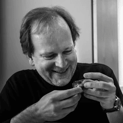 About Us - Horologer MING