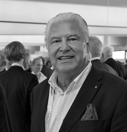 Trauer um Ehrenmitglied Peter W. Ottiger | News - IG Sport Luzern