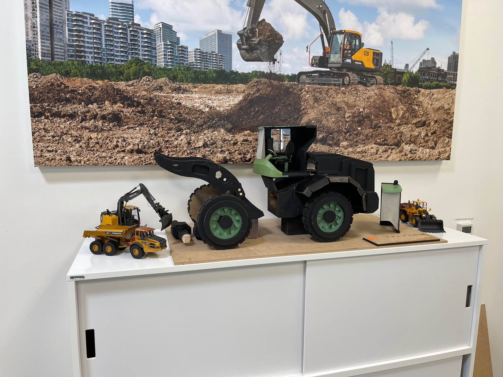 Volvo GUS Construction Equipment HMI