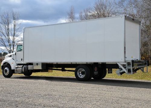 Dry Box Truck Bodies | SmartTruck Equipment | Morrisville PA