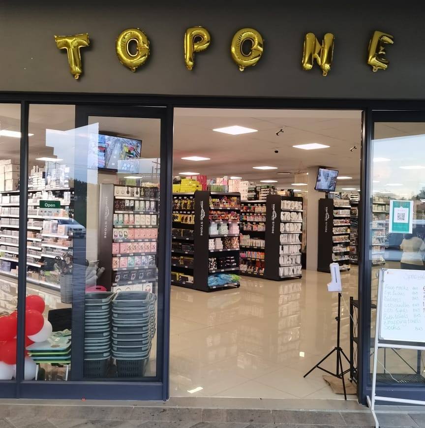 Jackal Creek Corner - Stores