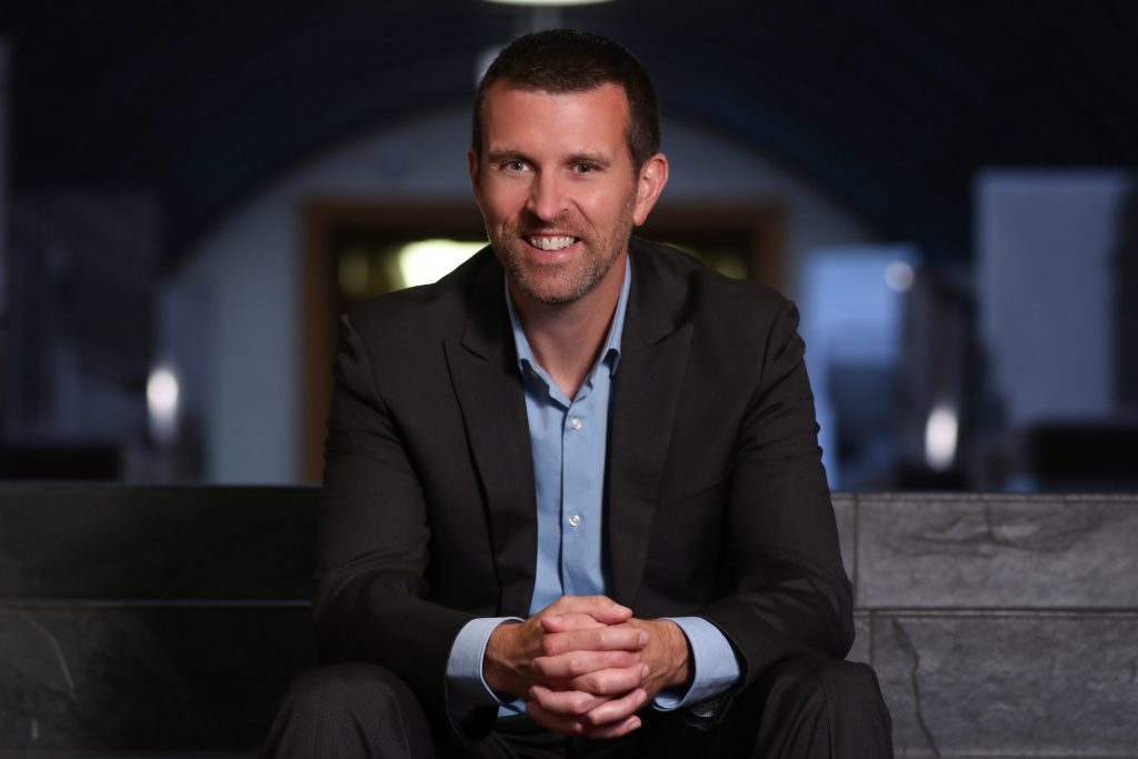 Employee engagement : dominance vs empathy - Jason Lauritsen [Interview ...