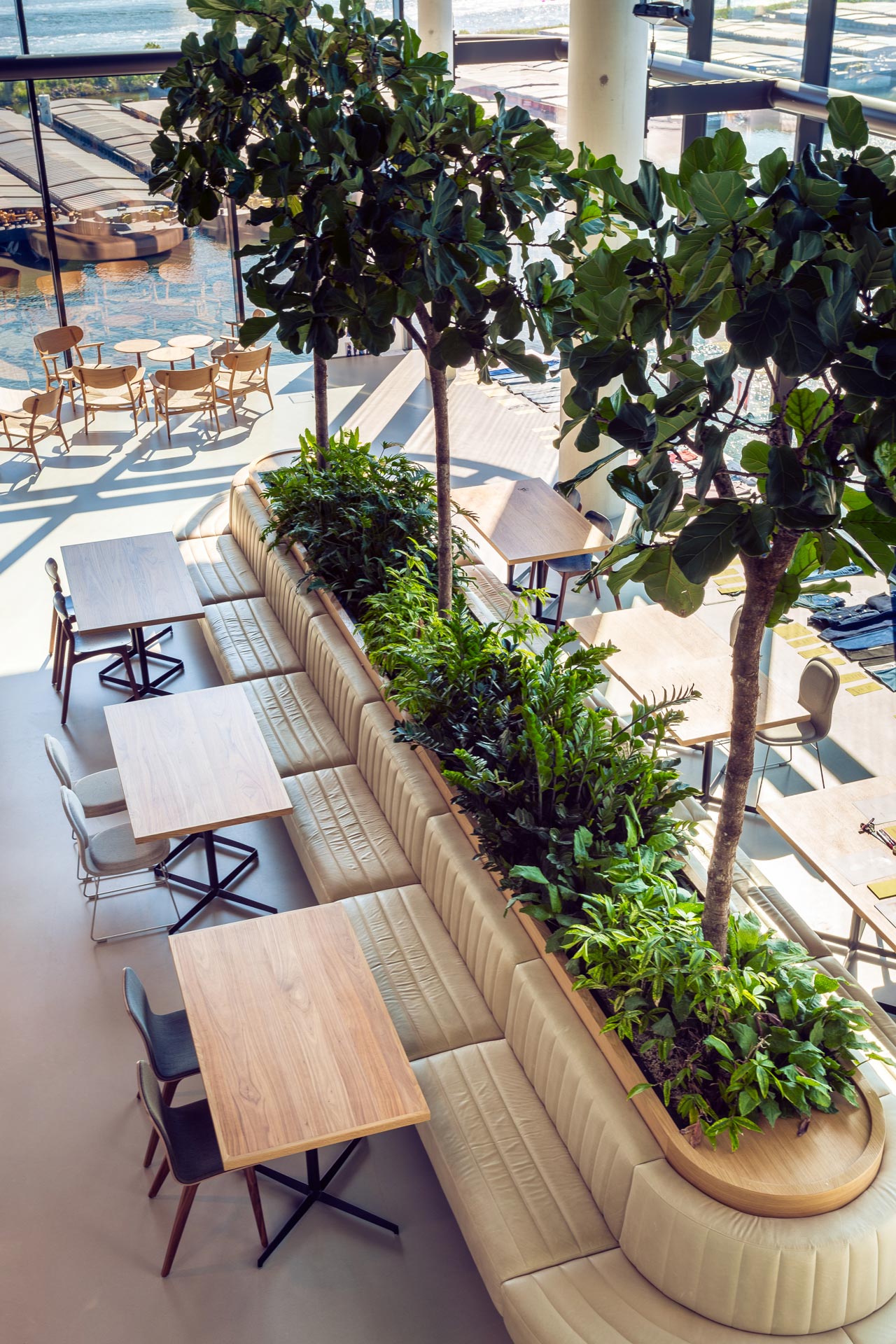 Teamwork interiors | project | PVH Campus