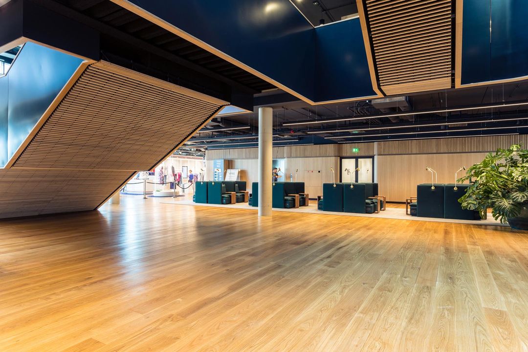 Teamwork interiors | project | PVH Campus