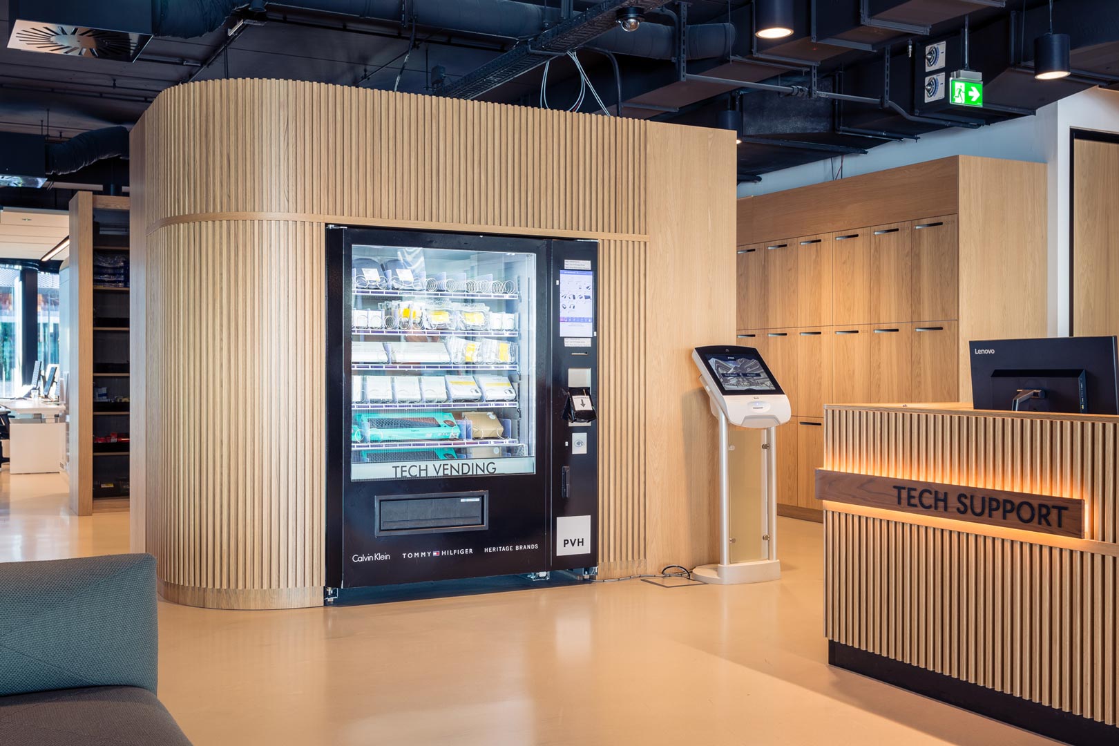 Teamwork interiors | project | PVH Campus