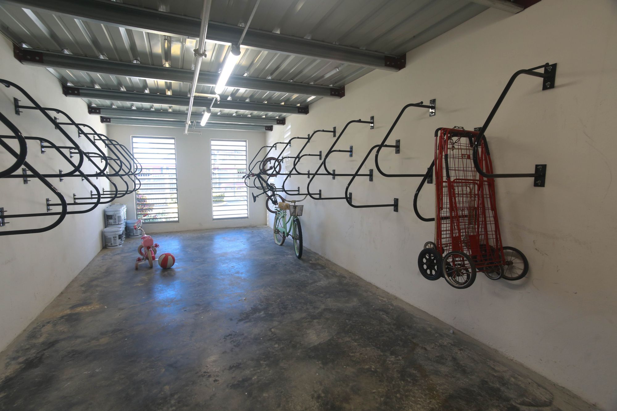 PLAZA ELENA HOUSING - BLANCO PROPERTIES