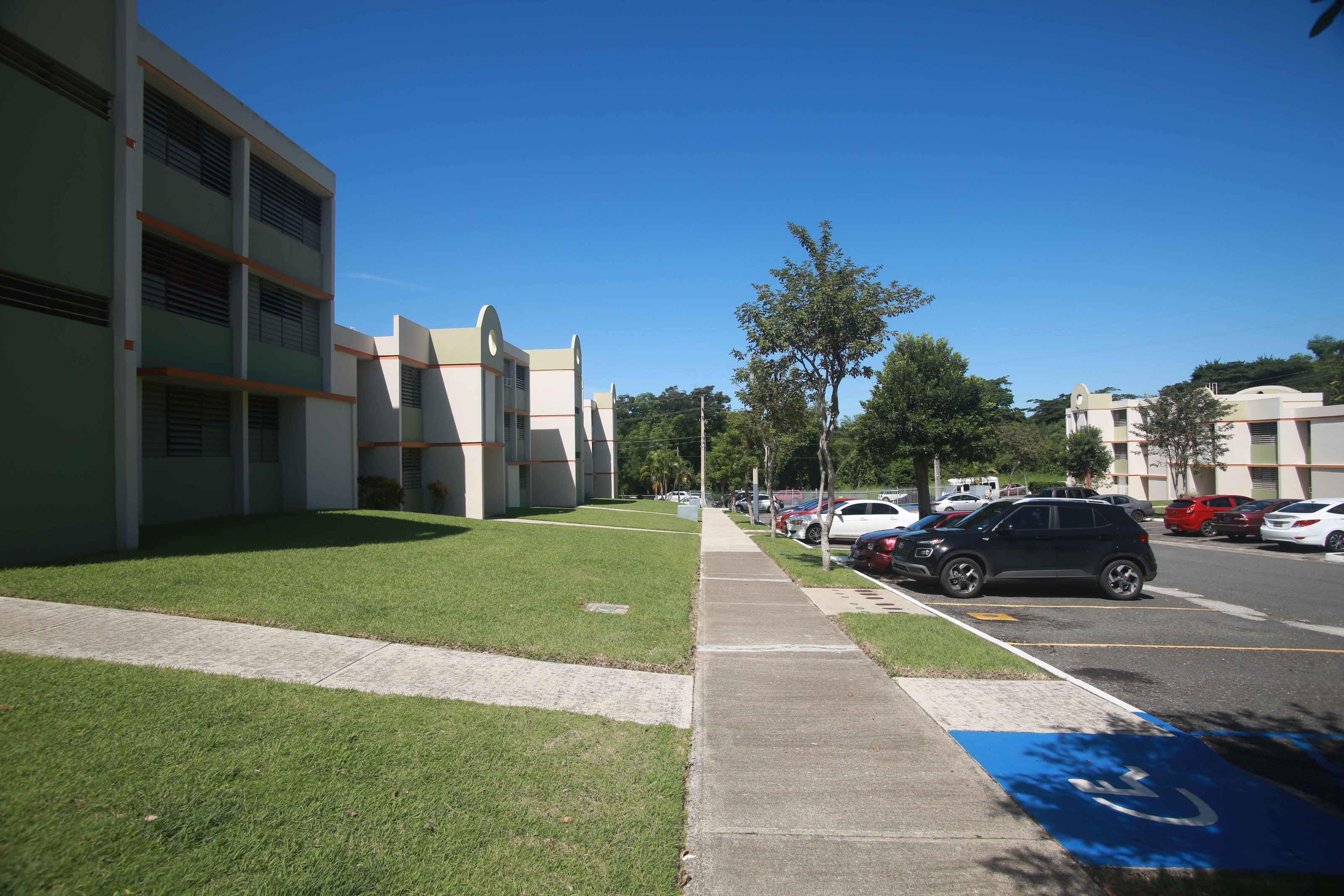 VISTA LINDA APARTMENTS - BLANCO PROPERTIES