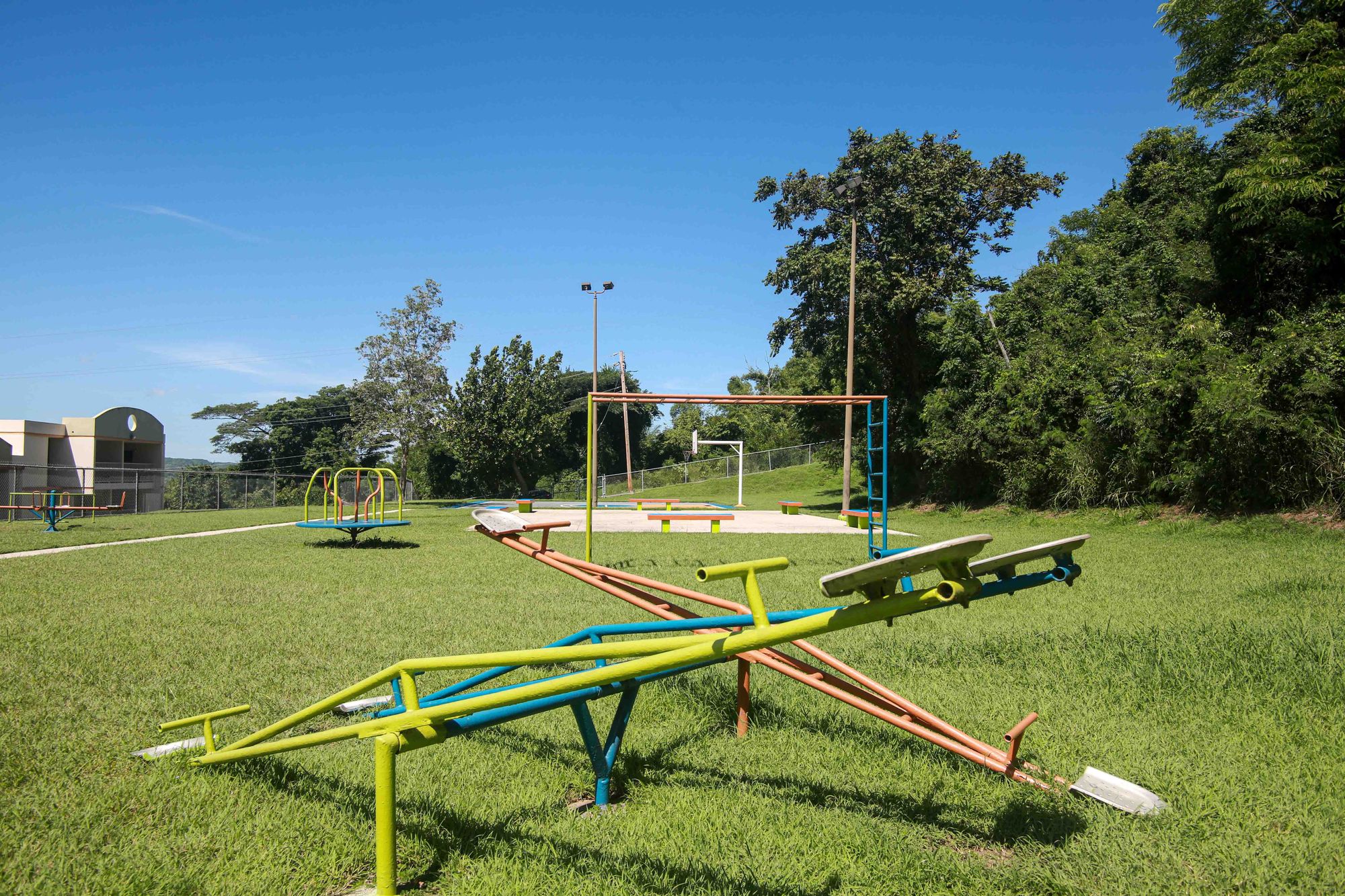 VISTA LINDA APARTMENTS - BLANCO PROPERTIES