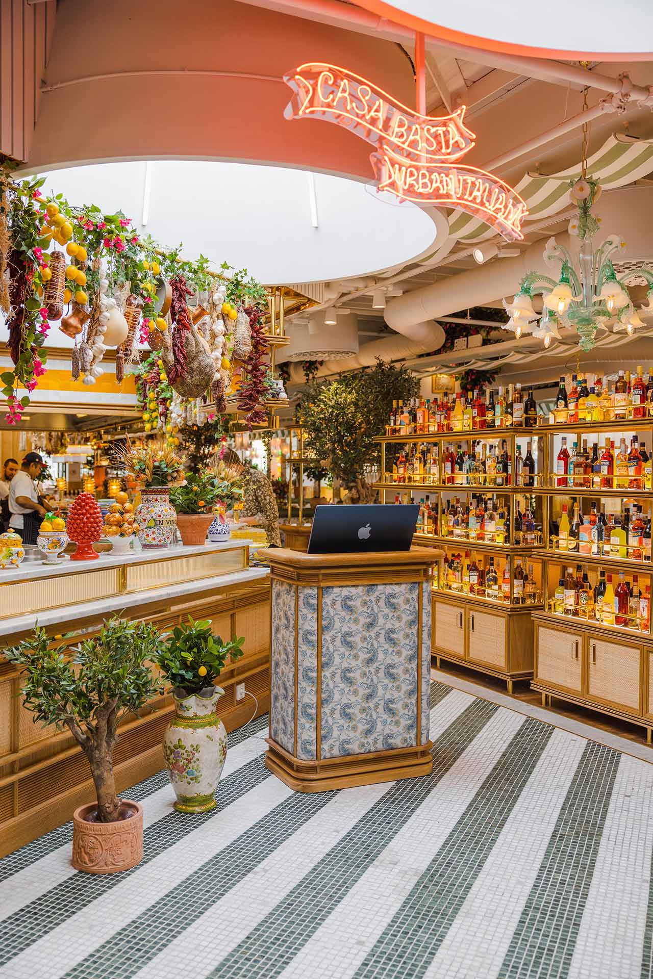 Basta - Italiensk Restaurang Stockholm