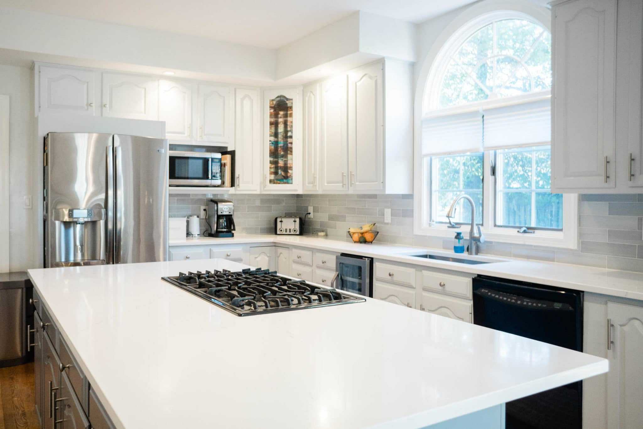 Porcelain Countertops Pros and Cons: A Comprehensive Guide