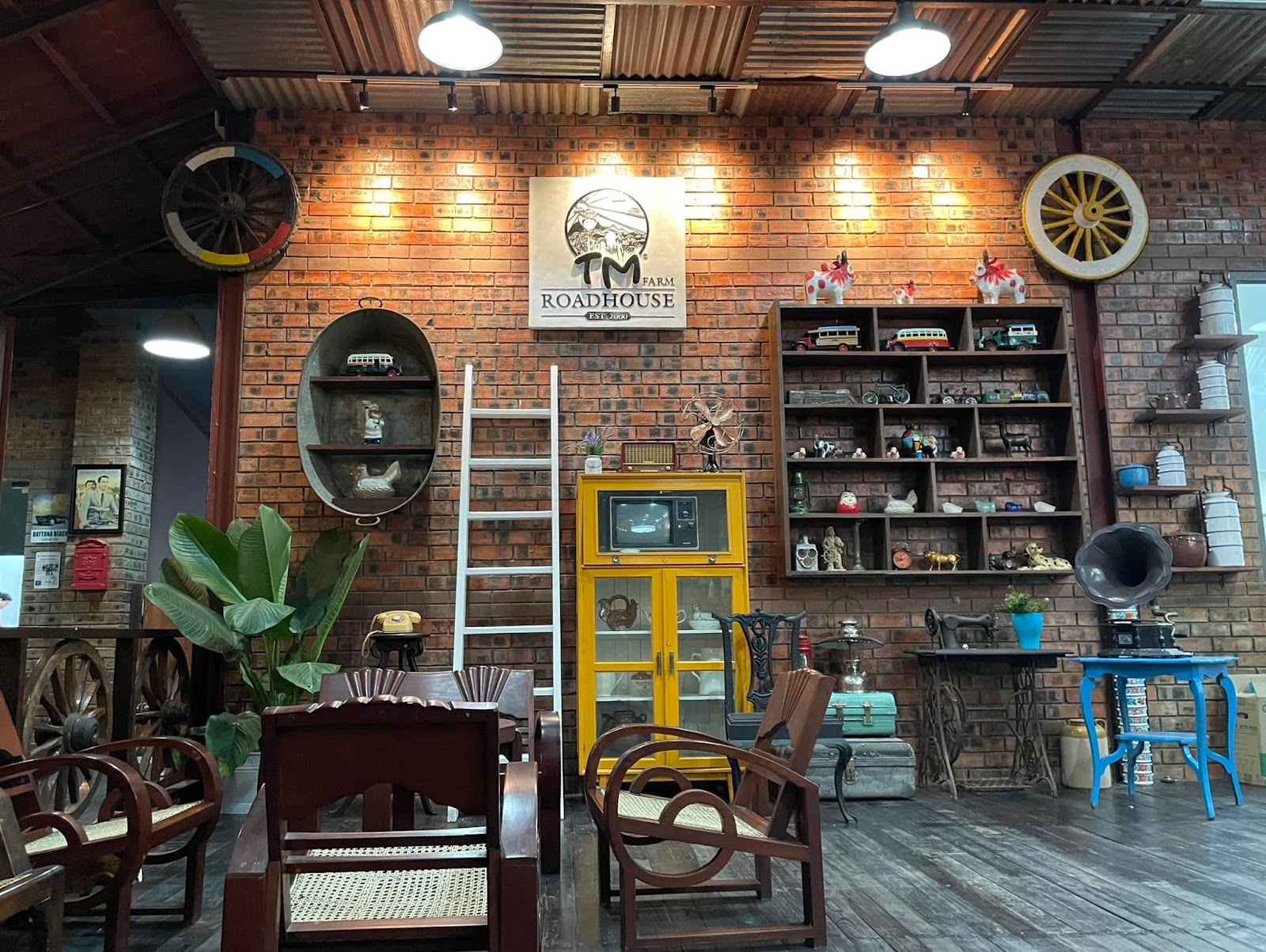 TM Farm Roadhouse: A New Place to Visit in Yangon
