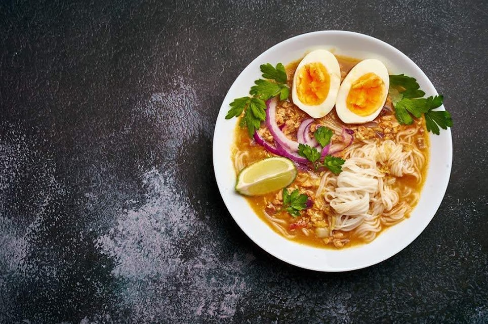 Celebrating the Tabaung Full Moon Festival in Myanmar