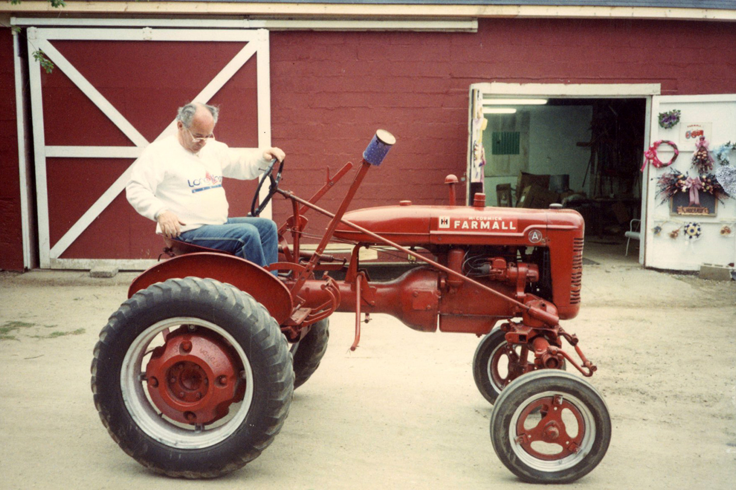 About Us The Amish Craft Barn: Learn More
