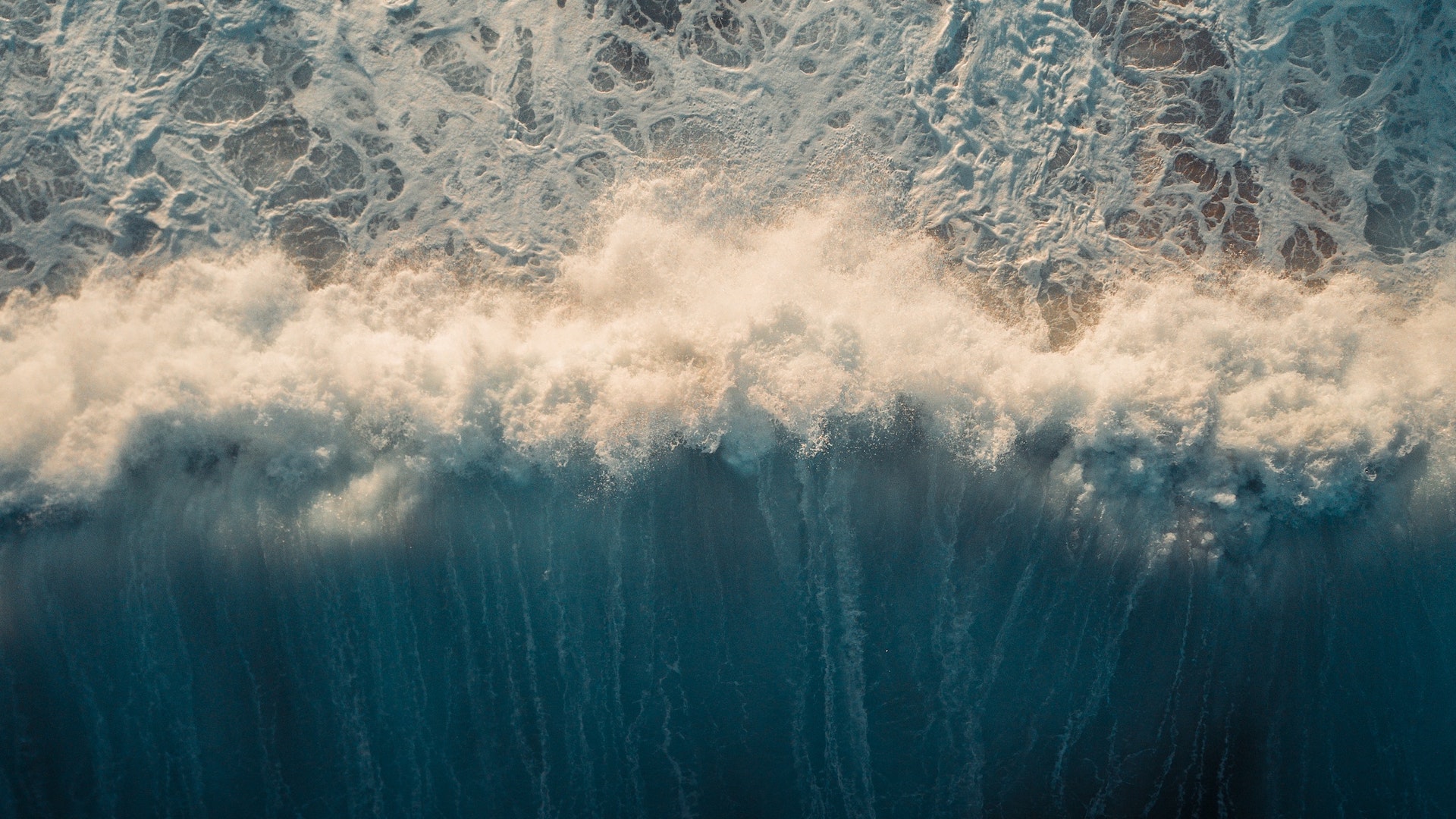 Best Practices for FPV Drone Video Production in Chicago: