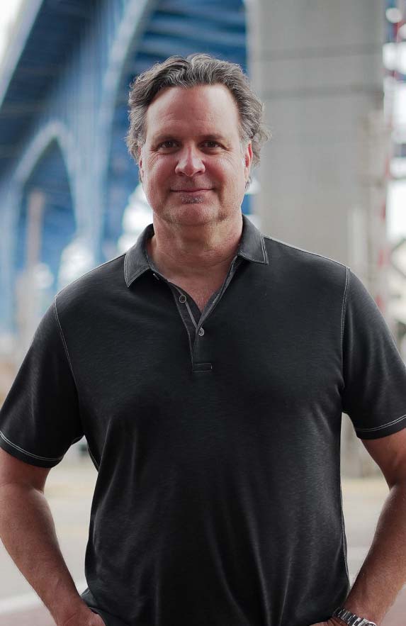 Meet the team behind your next display program.