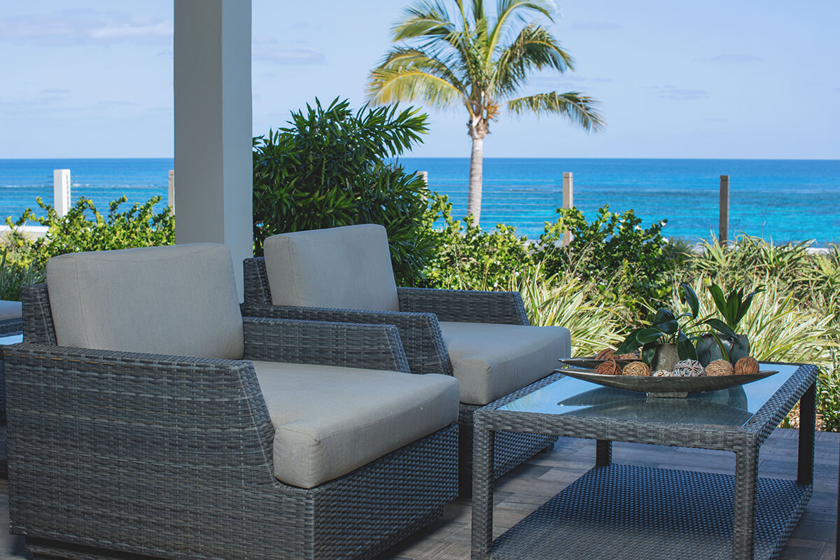 Boutique Bermuda Hotel Suites | The Loren at Pink Beach
