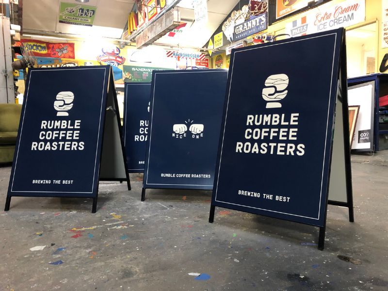 Wallpaper Graphics, Banners & Digitally Printed Signage