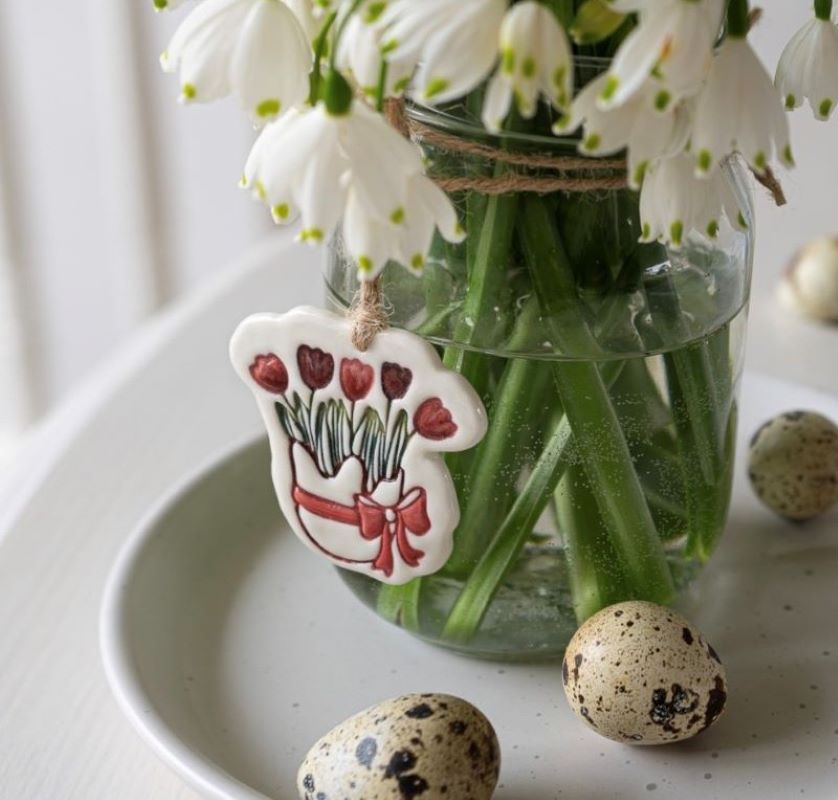 Tulips Easter Basket - Hand made Ceramic and Porcelain Gifts