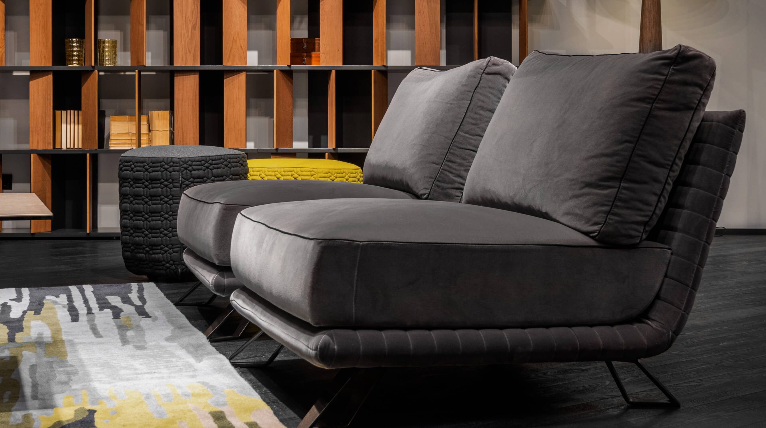 Are custom-made sofas a good choice for premium quality interior design ...