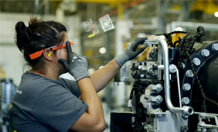 Augmented Reality boosts Manufacturing - Performix - Posts and News