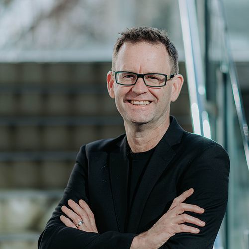 Vista Group Board and Management