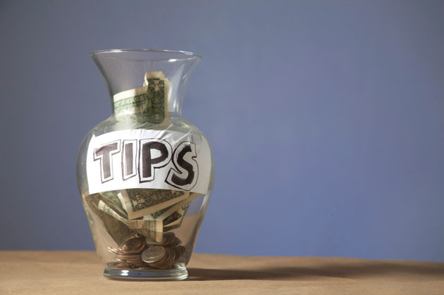 Why Do You Tip and How Much Should You Tip | Waiter Pay
