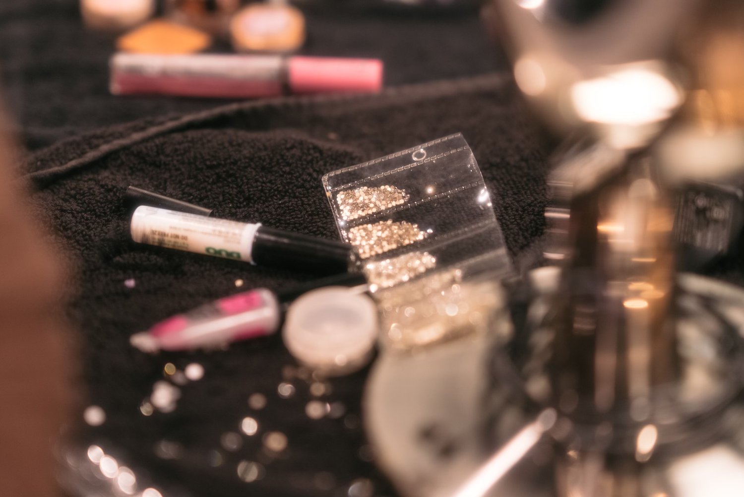 JHENÉ AIKO CURATES A VISUAL DIARY TO TAKE US BACKSTAGE BEFORE HER SHOW ...