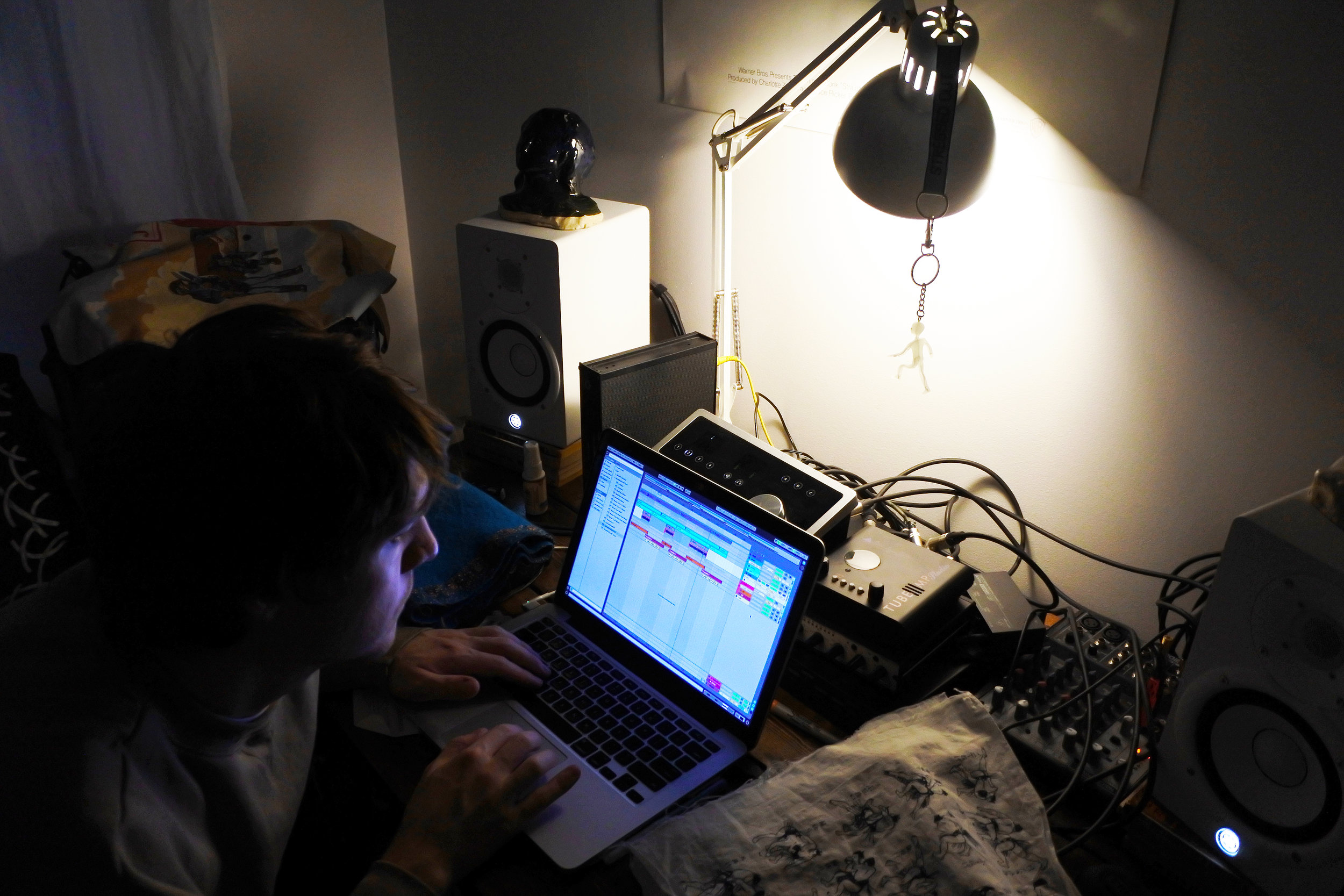 9 Best Studio Compressors 2025: Pro Audio Compression Guide | Equipboard