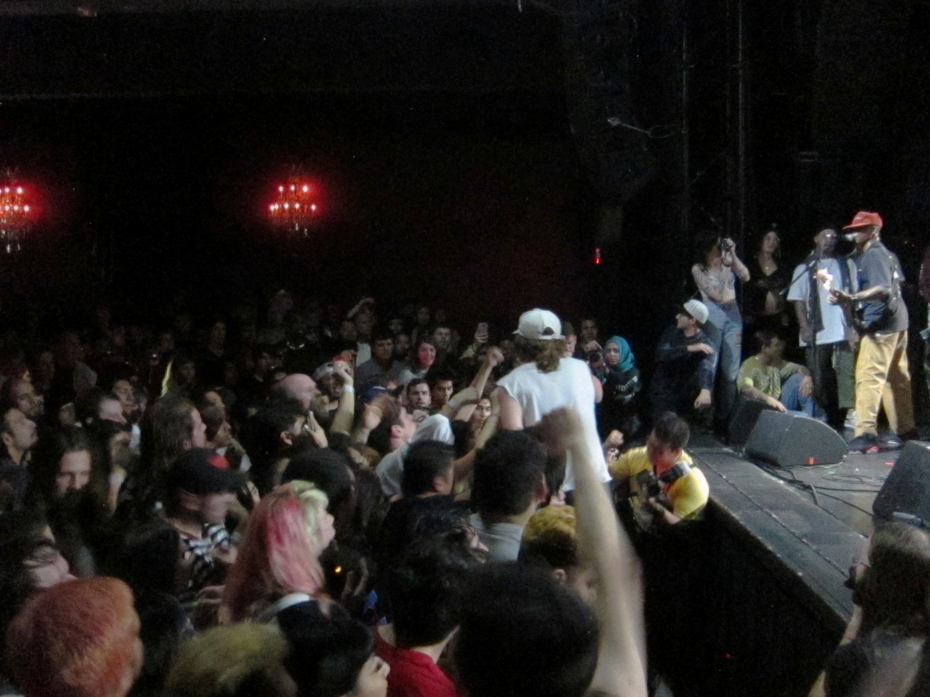 Turnover & Turnstile | El Rey