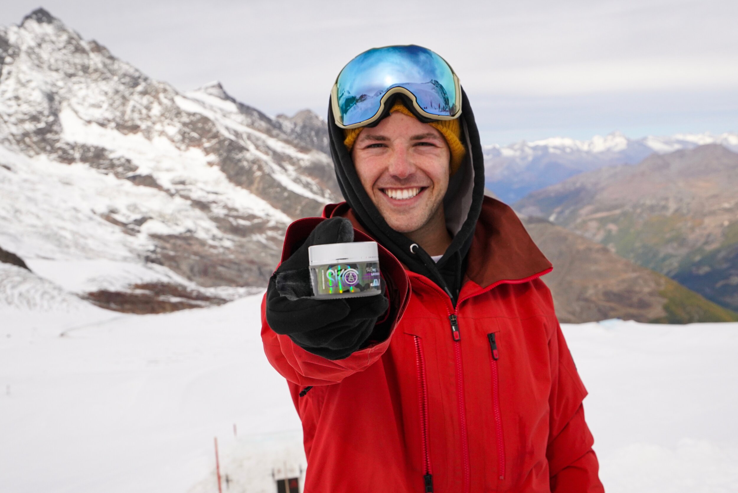 Jake Vedder | CBD Line w/ Stay Kind Co & Giving Back To His Community