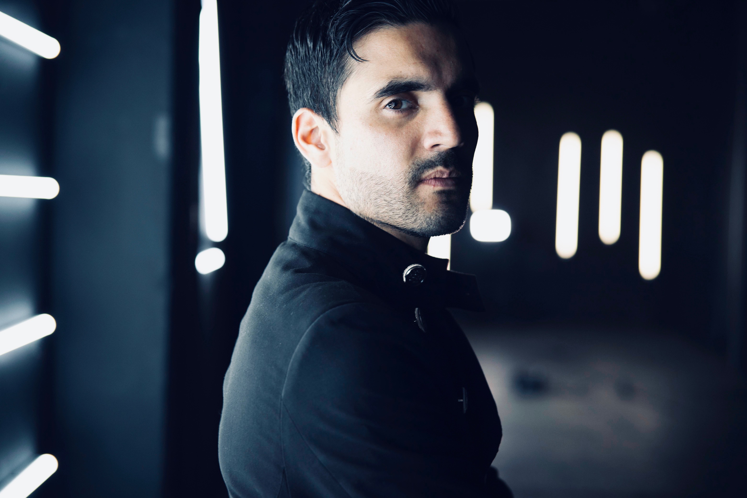 In a League of His Own: Antonio Roman, the Esteemed Pianist Behind ...