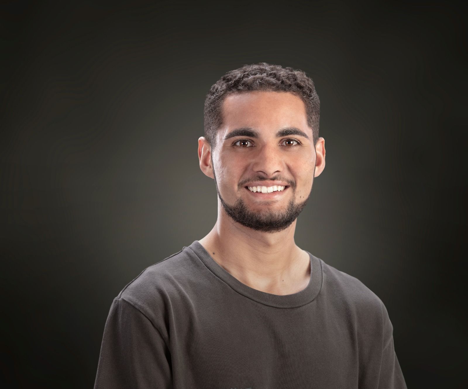 Adam Mofid | Redefining Student Living @ UHousing.com