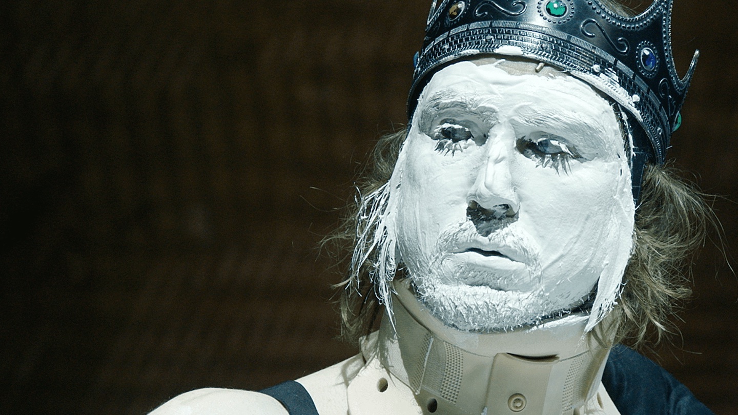 Midwinter Night’s Dream Man | Lars Eidinger’s ‘Dying’ in Berlin