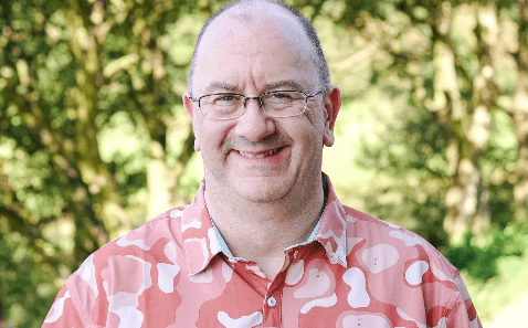 About Smaller Earth | Global Work and Travel Placements