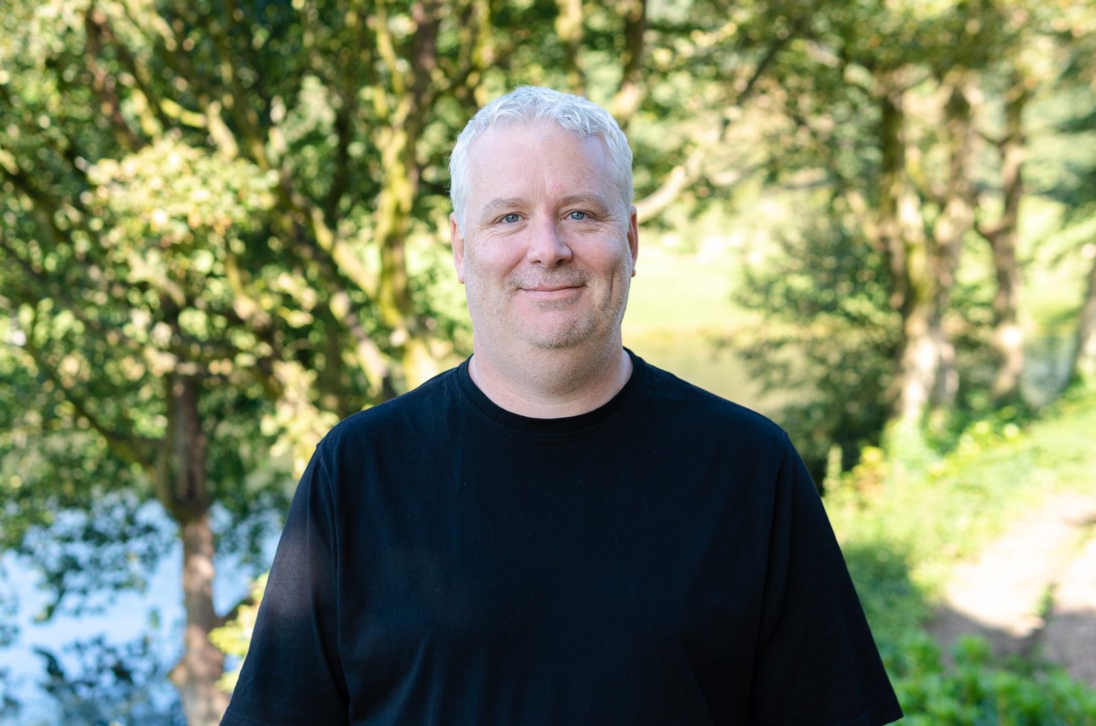 About Smaller Earth | Global Work and Travel Placements