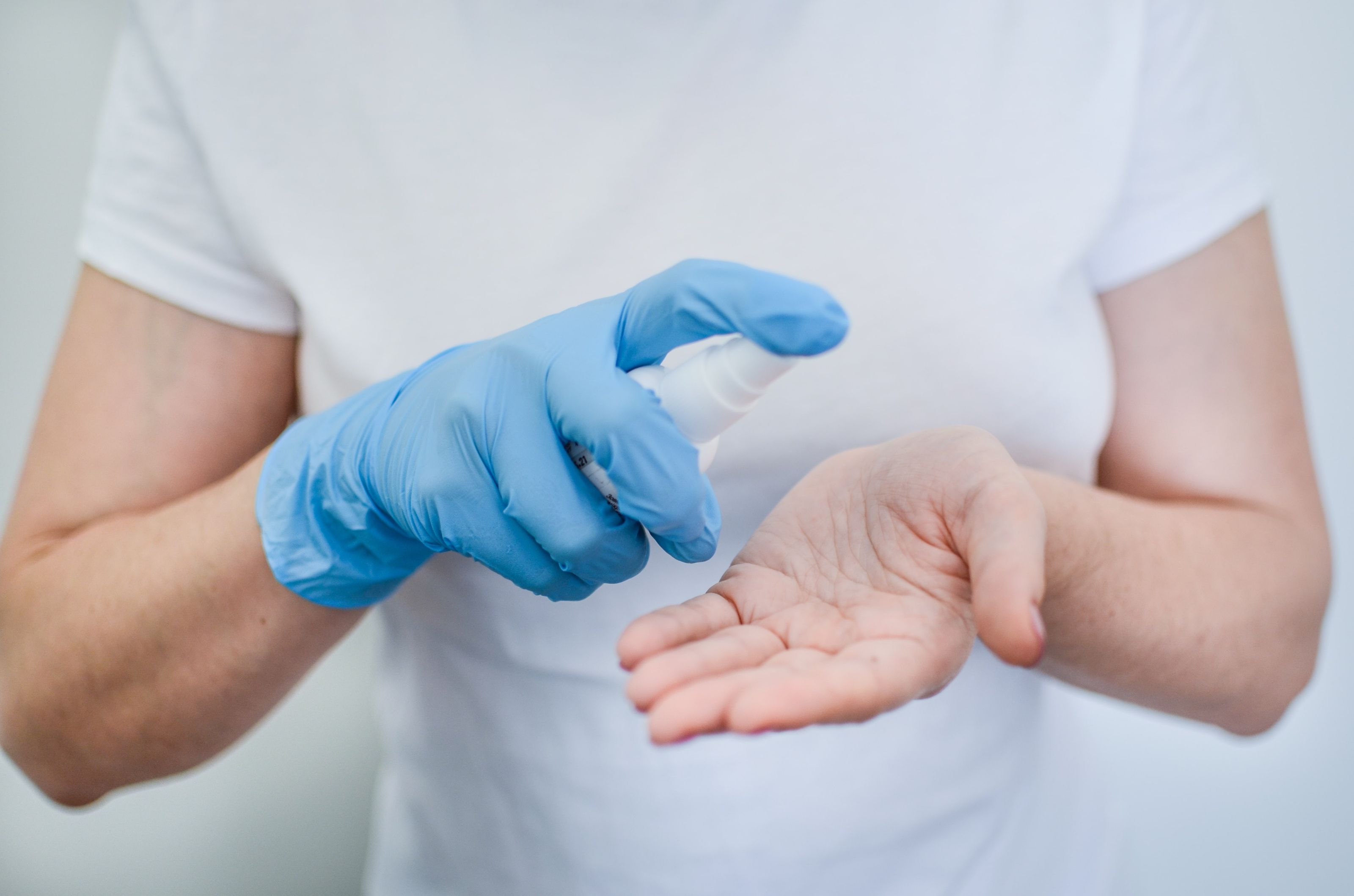 Disinfection of tee probes