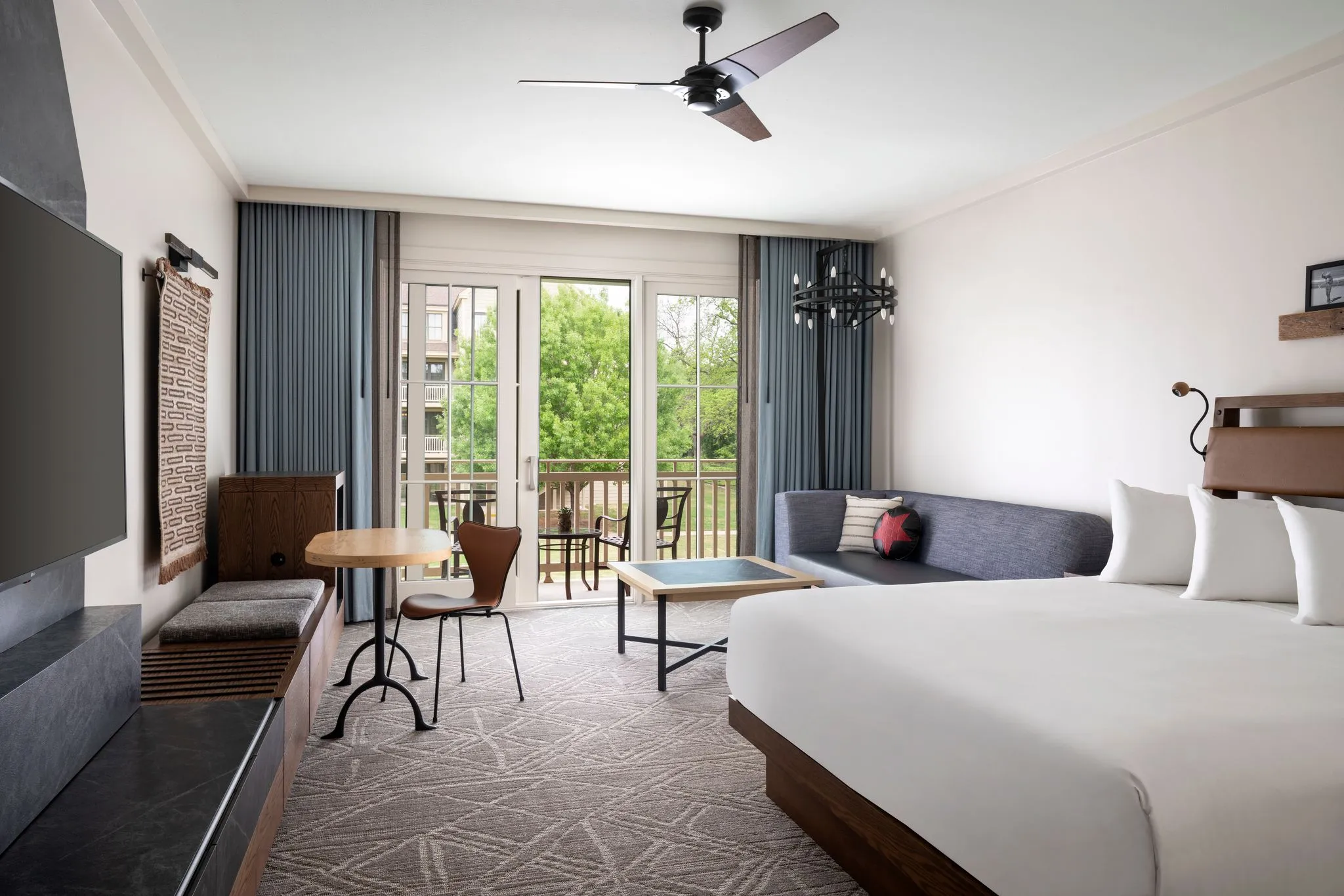 Rooms | Hyatt Regency Lost Pines Resort & Spa