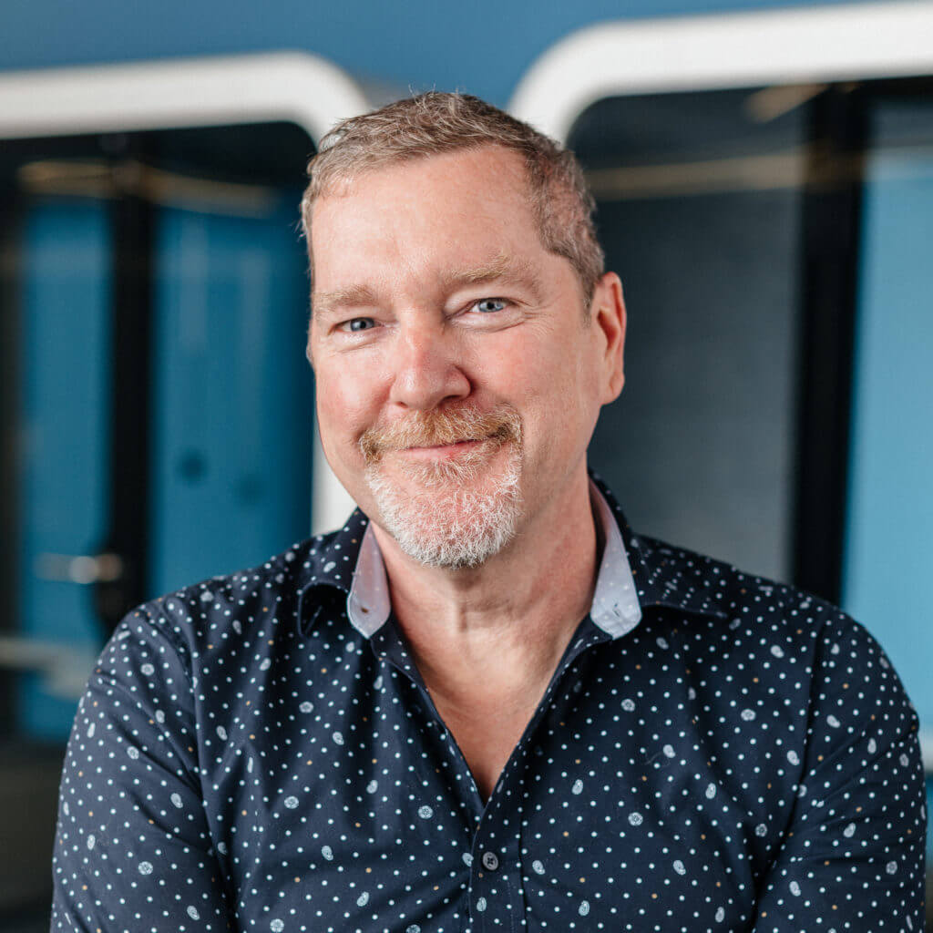 Peter Barrett (Playground Global) / VC Breakdown & Contact