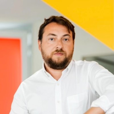 Robert Leshner (Robot Ventures ) / VC Breakdown & Contact