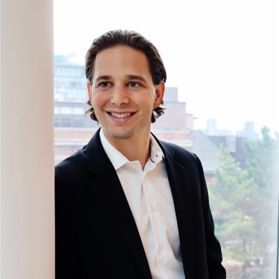 Bennett Siegel (A* Capital) / VC Breakdown & Contact