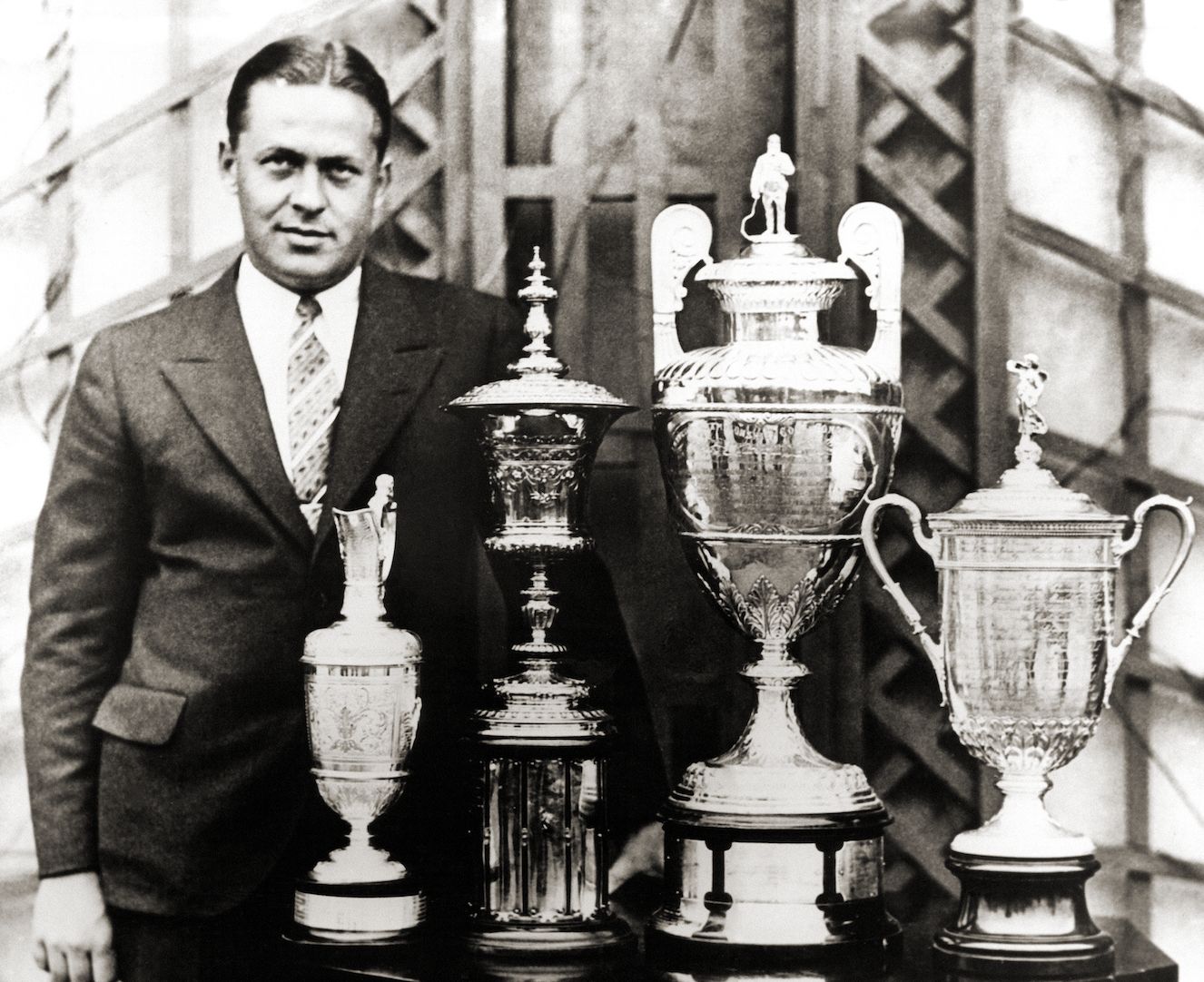 JONES FAMILY LAUNCHES BOBBY JONES WEBSITE