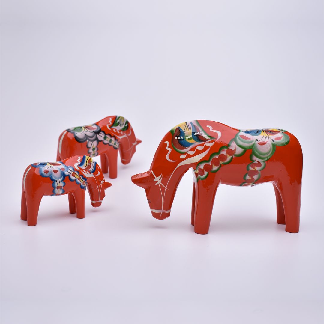 Products - Dala horses, colorful roosters, whimsical pigs and majestic ...