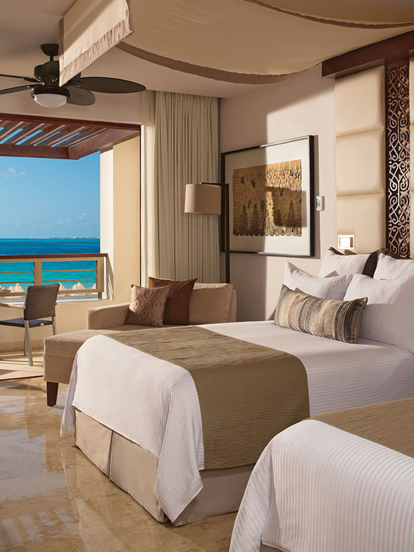 Secrets® Playa Mujeres Golf & Spa Resort | Air Canada Vacations