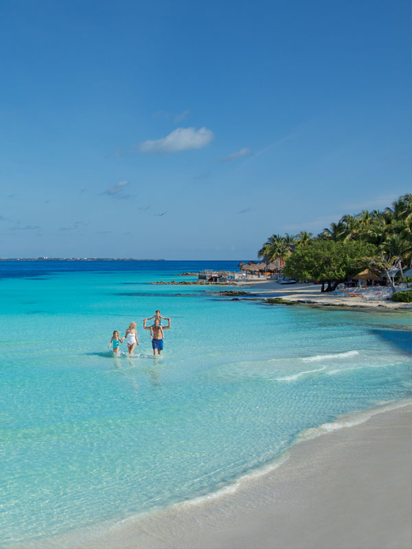 Dreams® Sands Cancun Resort & Spa | Air Canada Vacations