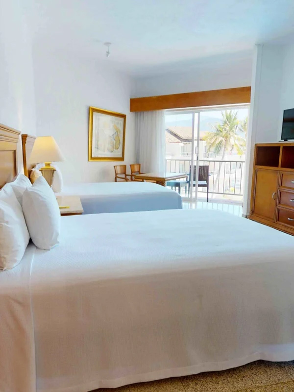 Hotel Friendly Fun Vallarta | Air Canada Vacations